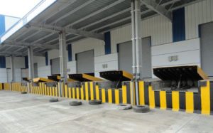 LOADING DOCK ARTINYA ADALAH? - RAK GUDANG BESI SUSUN SIKU LUBANG - RAK ...