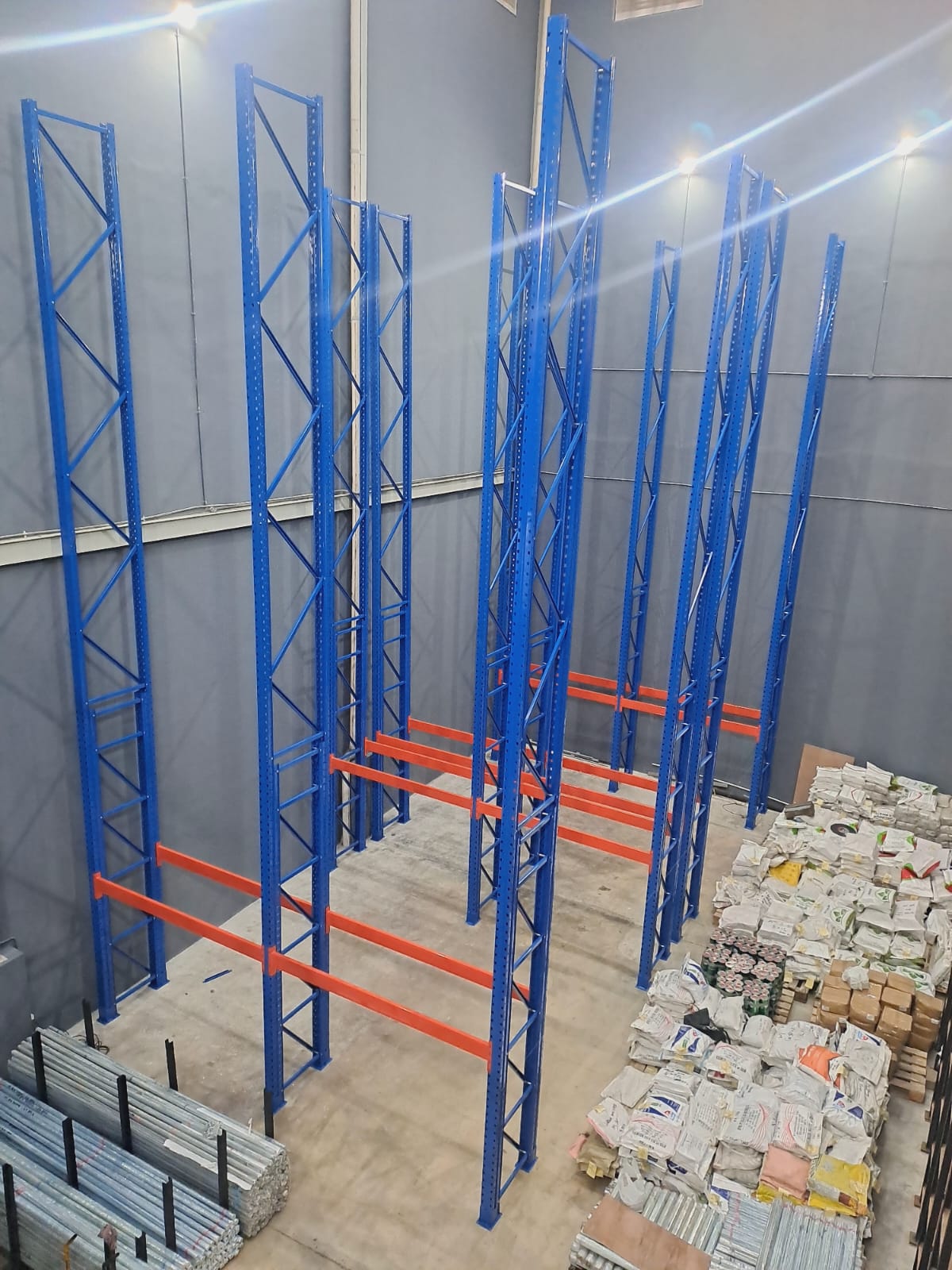 Pemasangan Rak Besi Gudang Heavy Duty Ukuran Besar di Kramatjati ...